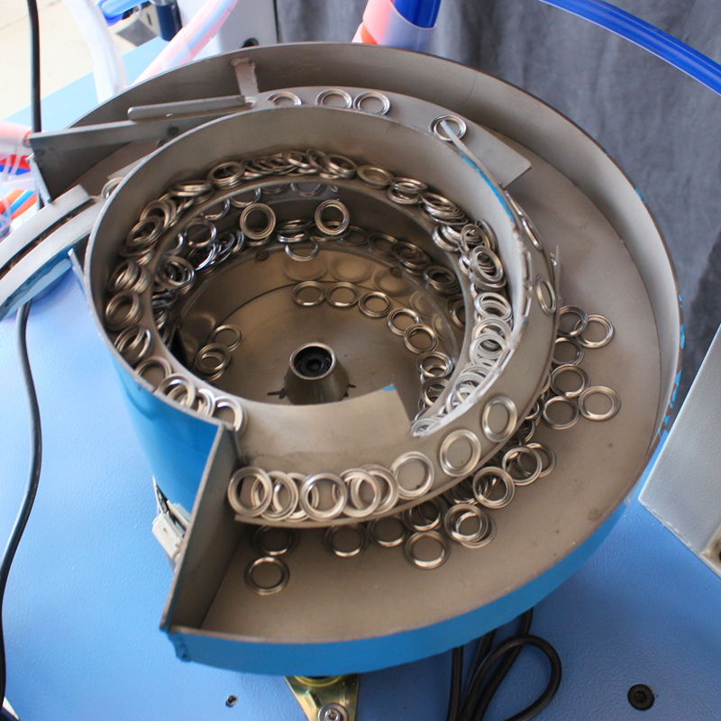 Hand press vs semi automatic vs automatic eyelet machine - Eyelet ...